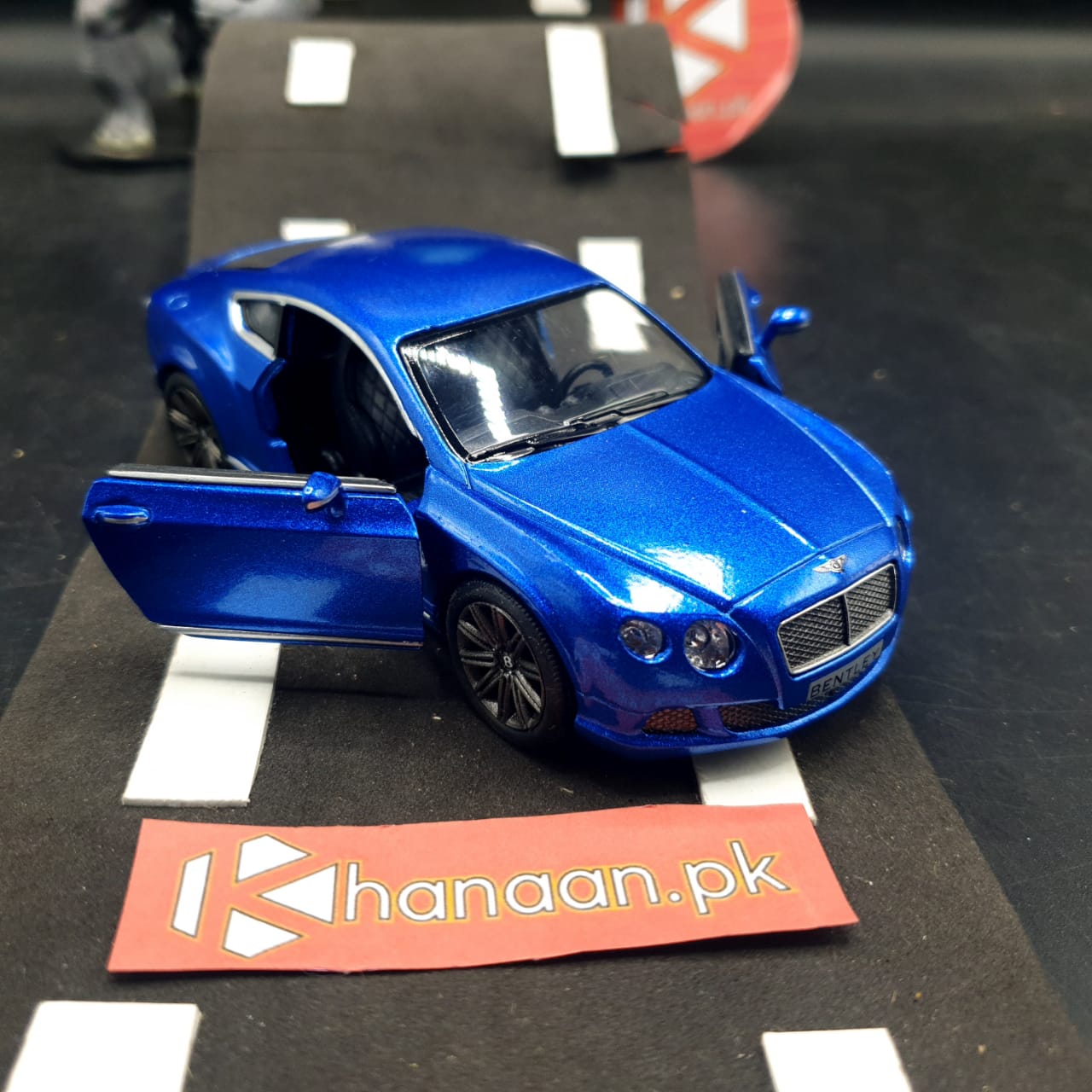 Buy Kinsmart Cars Die-cast Models Online in Pakistan — Khanaan.pk